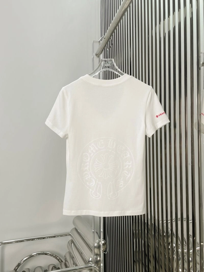 Indistinguishable Unclassified Brand T-Shirts