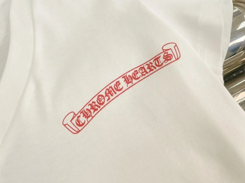 Indistinguishable Unclassified Brand T-Shirts