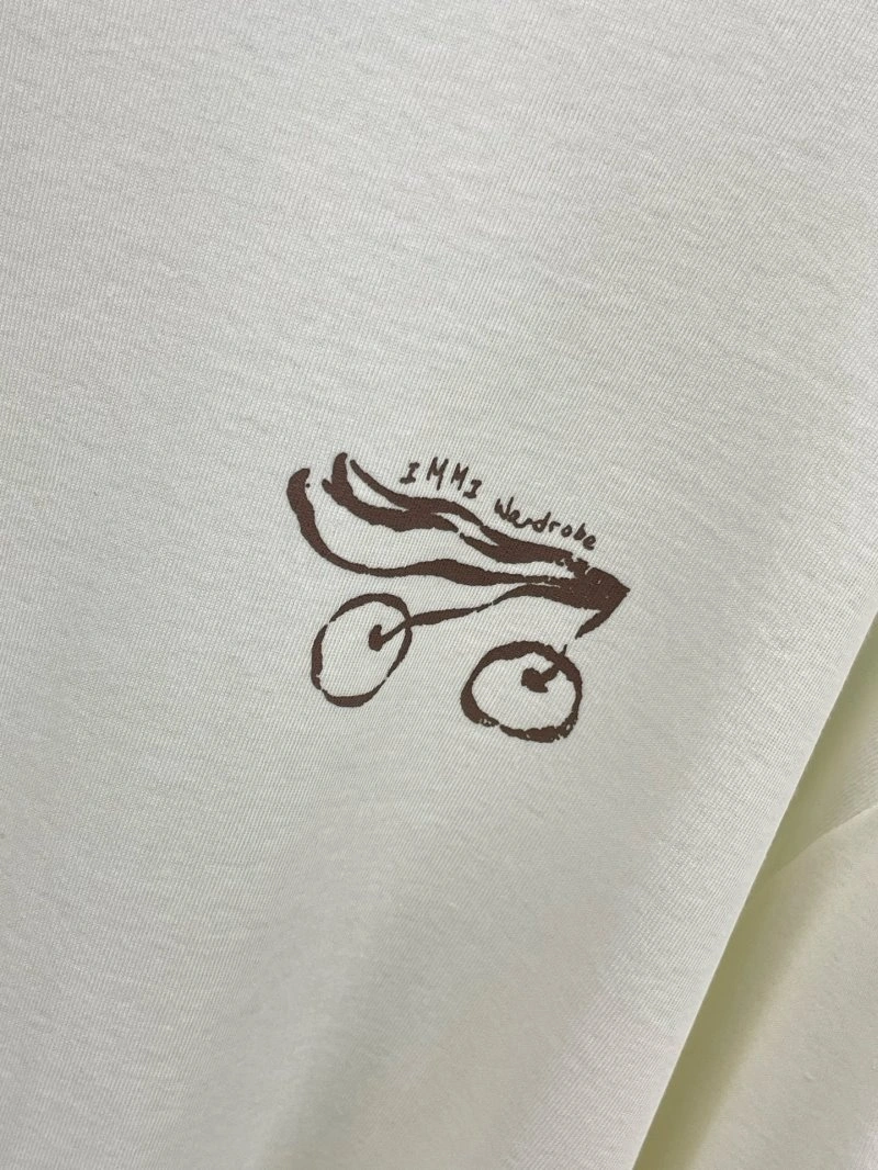 Inexpensive Unclassified Brand T-Shirts