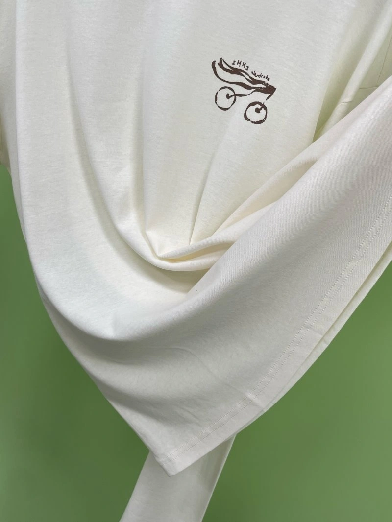 Inexpensive Unclassified Brand T-Shirts