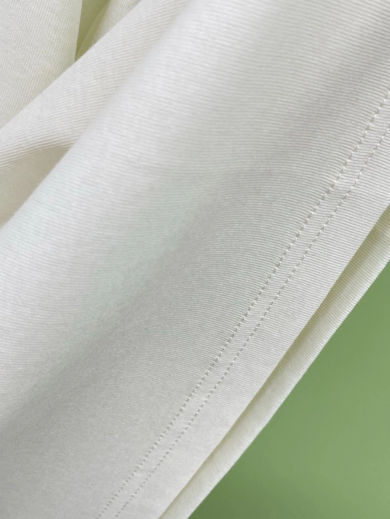 Inexpensive Unclassified Brand T-Shirts