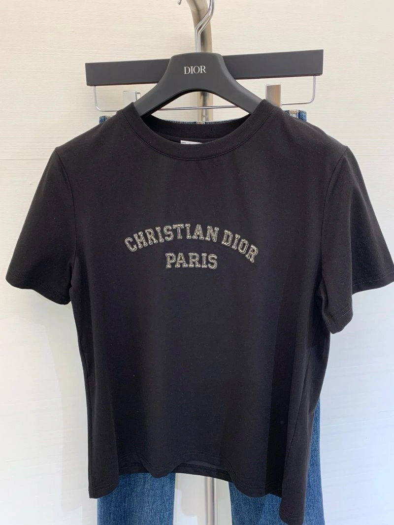 Unclassified Brand T-Shirts
