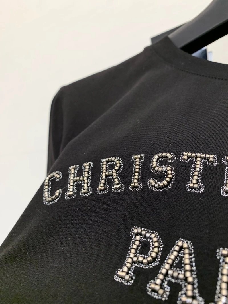 Top match Unclassified Brand T-Shirts