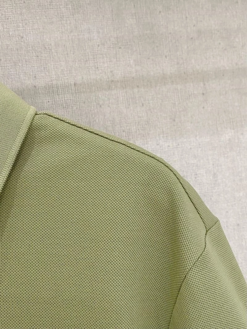 Affordable Unclassified Brand T-Shirts