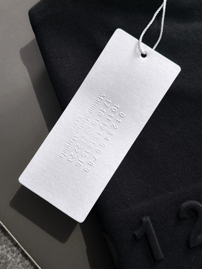 Precise copy Unclassified Brand T-Shirts