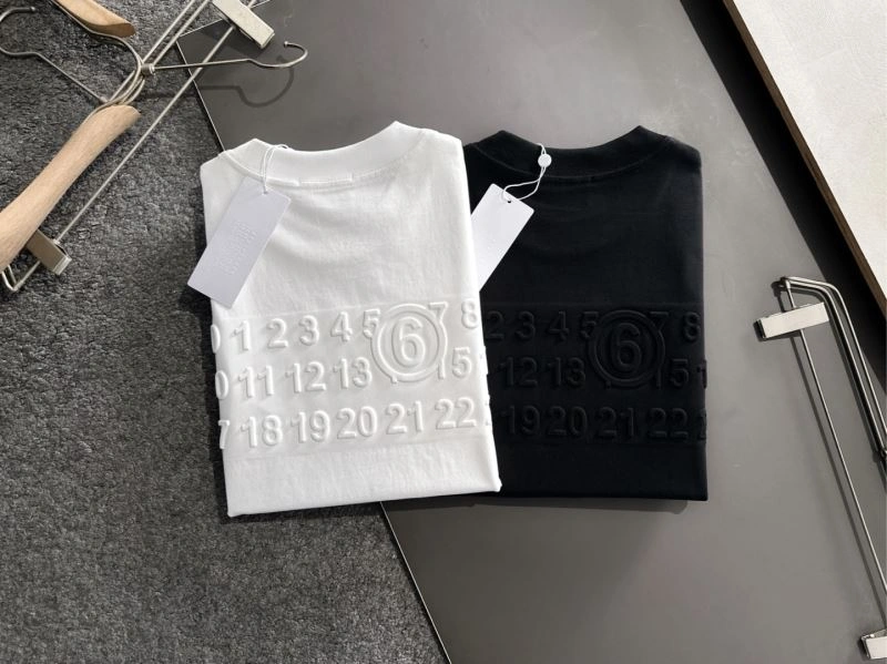 Precise copy Unclassified Brand T-Shirts