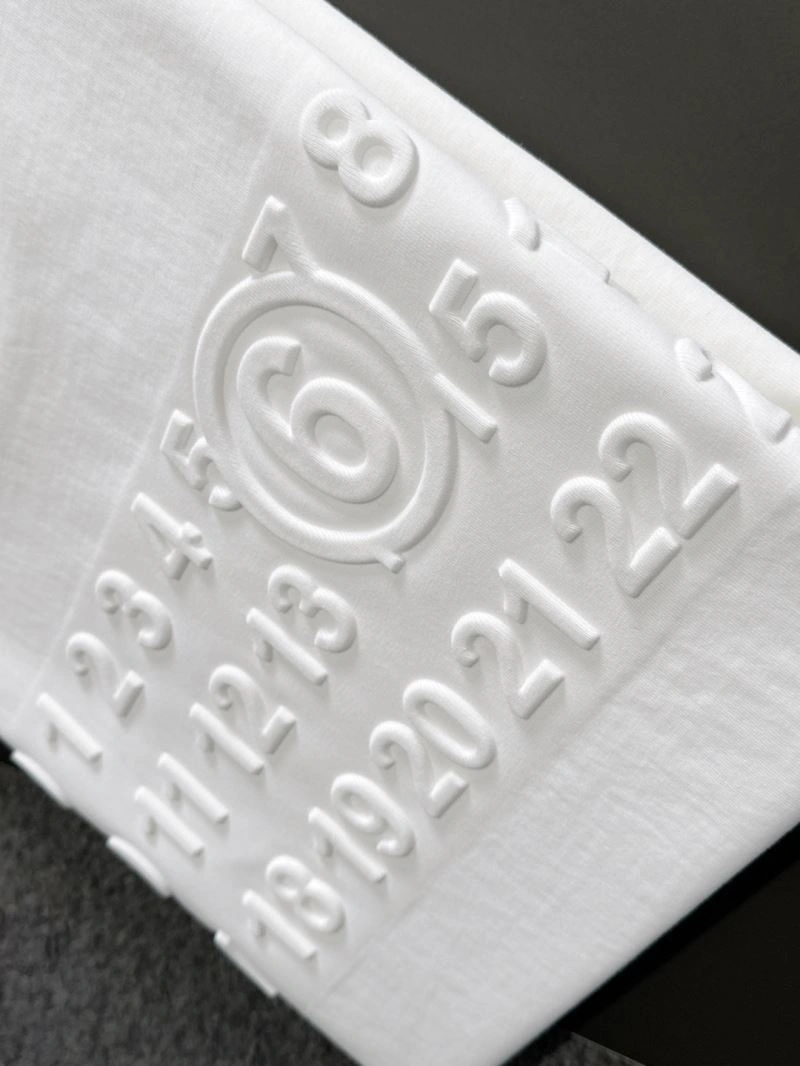 Precise copy Unclassified Brand T-Shirts