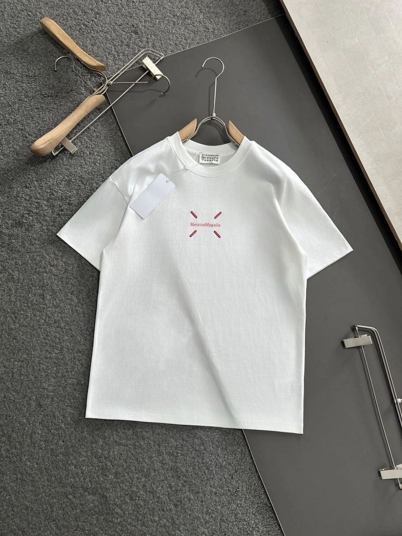 Unclassified Brand T-Shirts