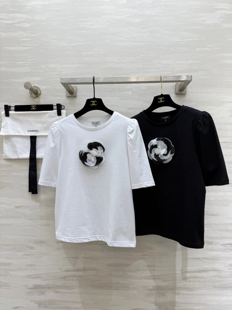 Unclassified Brand T-Shirts