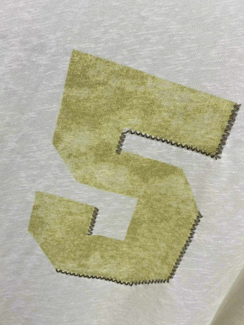 High fidelity Unclassified Brand T-Shirts
