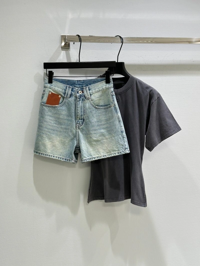 Unclassified Brand T-Shirts