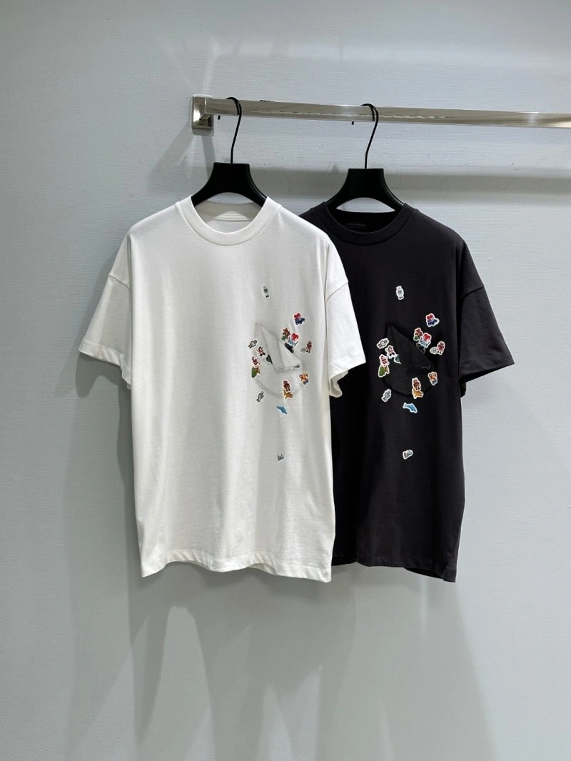 Unclassified Brand T-Shirts