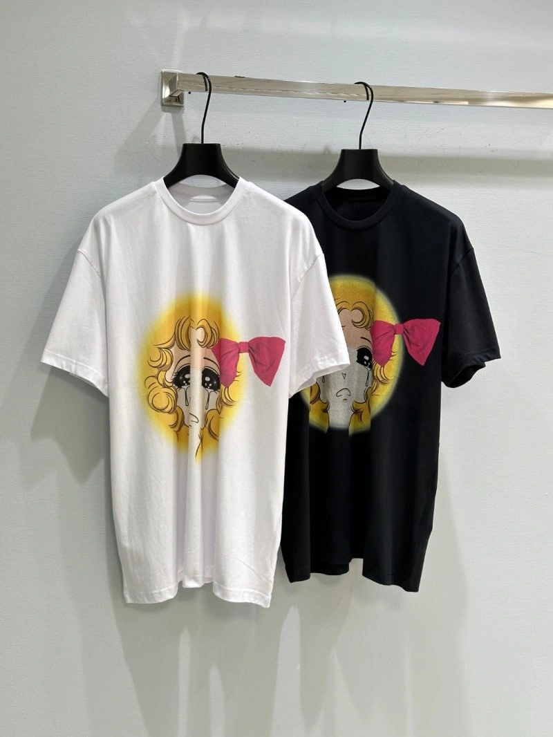 Unclassified Brand T-Shirts