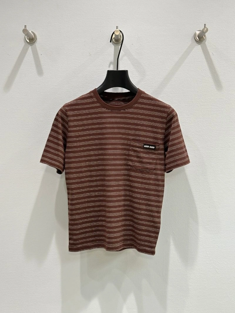 Unclassified Brand T-Shirts