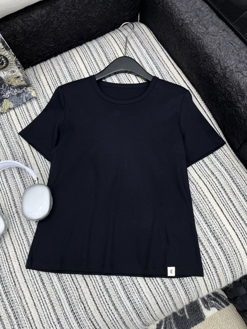 Unclassified Brand T-Shirts