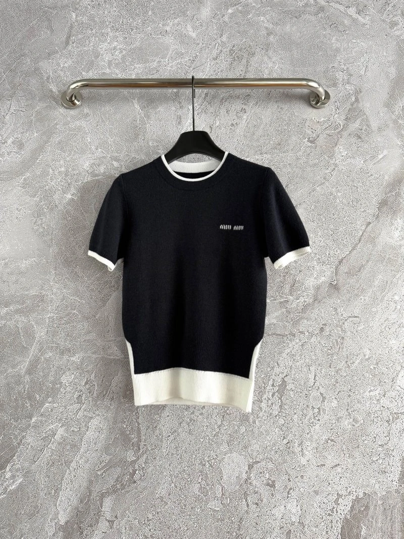 Unclassified Brand T-Shirts