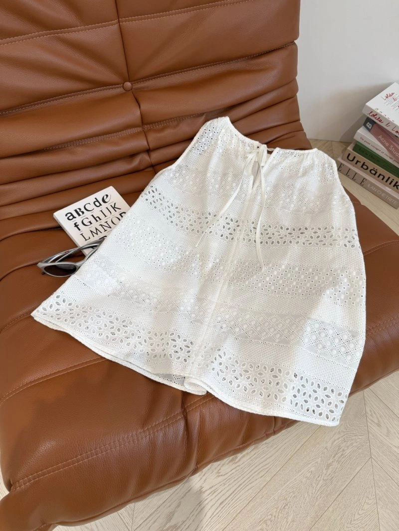 Inexpensive Unclassified Brand T-Shirts