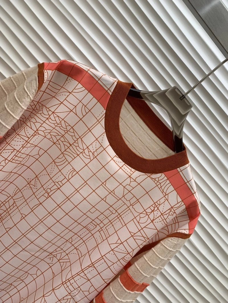 Low-cost Unclassified Brand T-Shirts