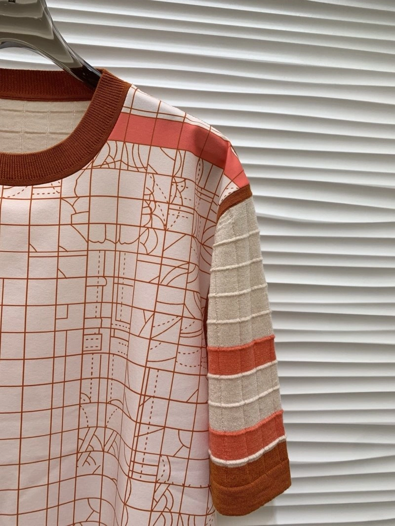 Low-cost Unclassified Brand T-Shirts
