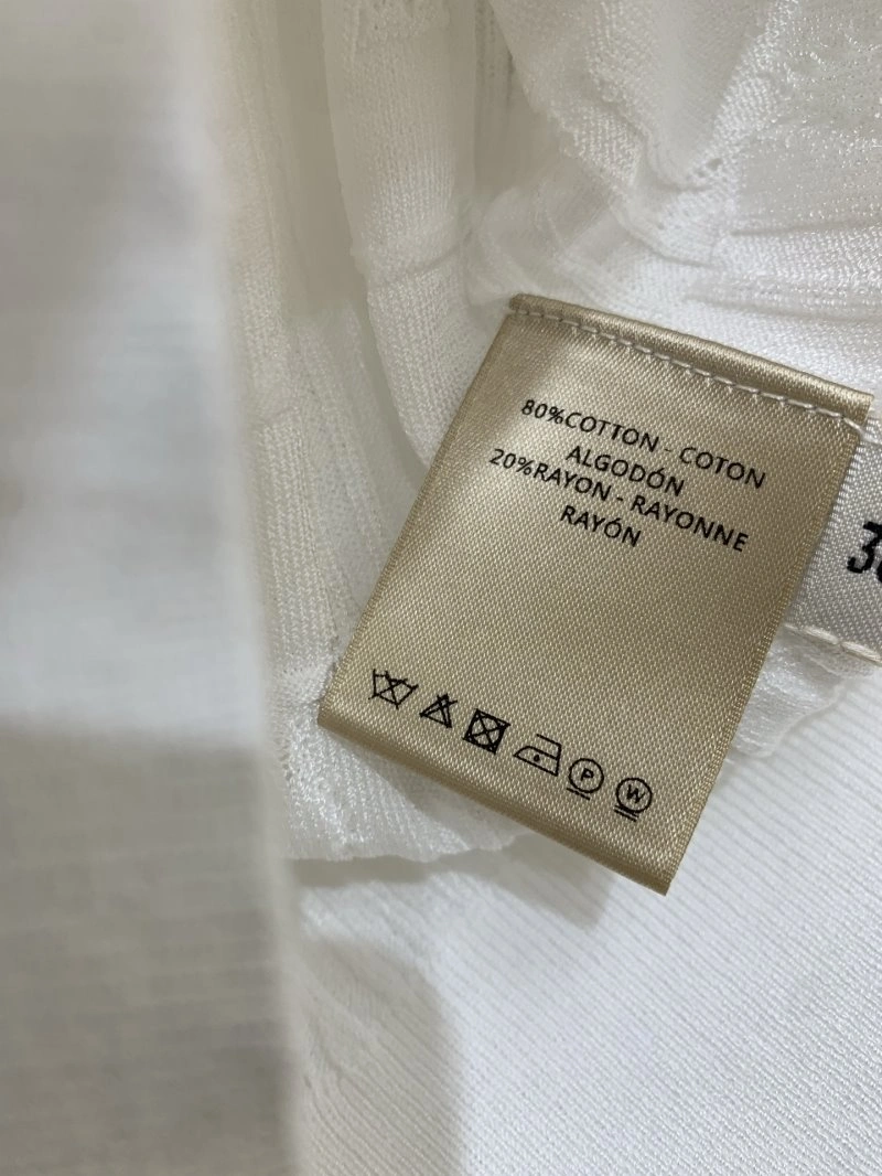 Reasonably priced Unclassified Brand T-Shirts