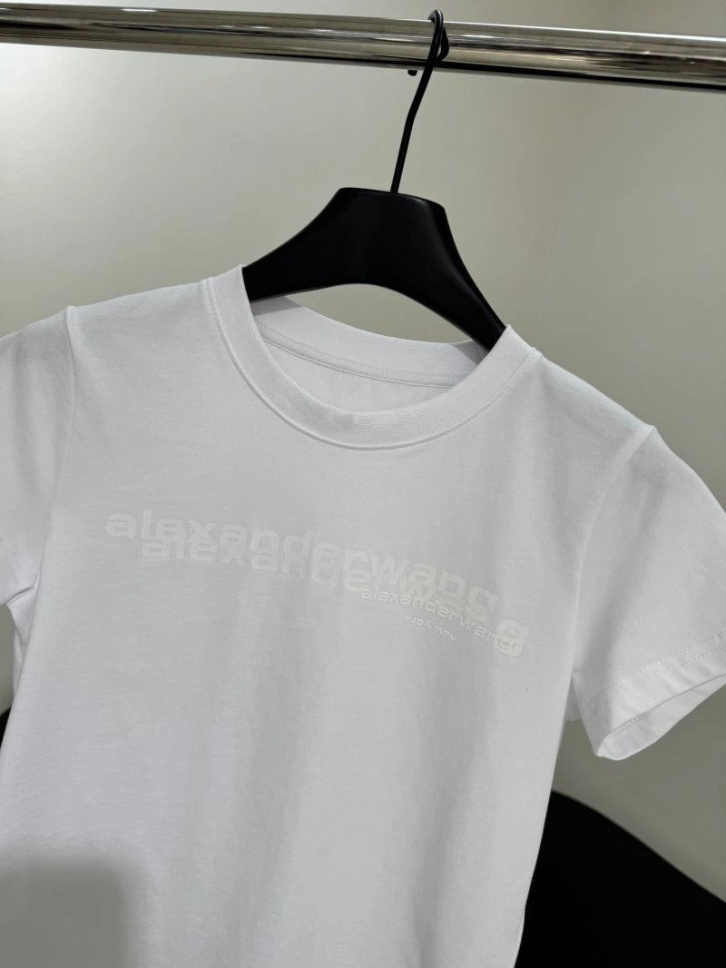 Indistinguishable Unclassified Brand T-Shirts
