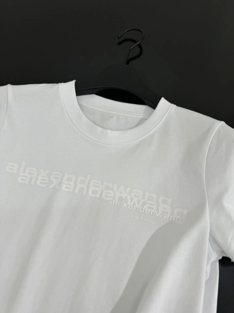 Indistinguishable Unclassified Brand T-Shirts