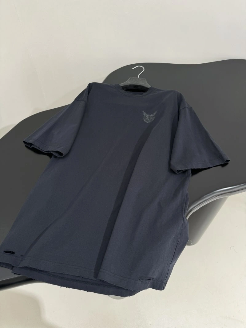High fidelity Unclassified Brand T-Shirts