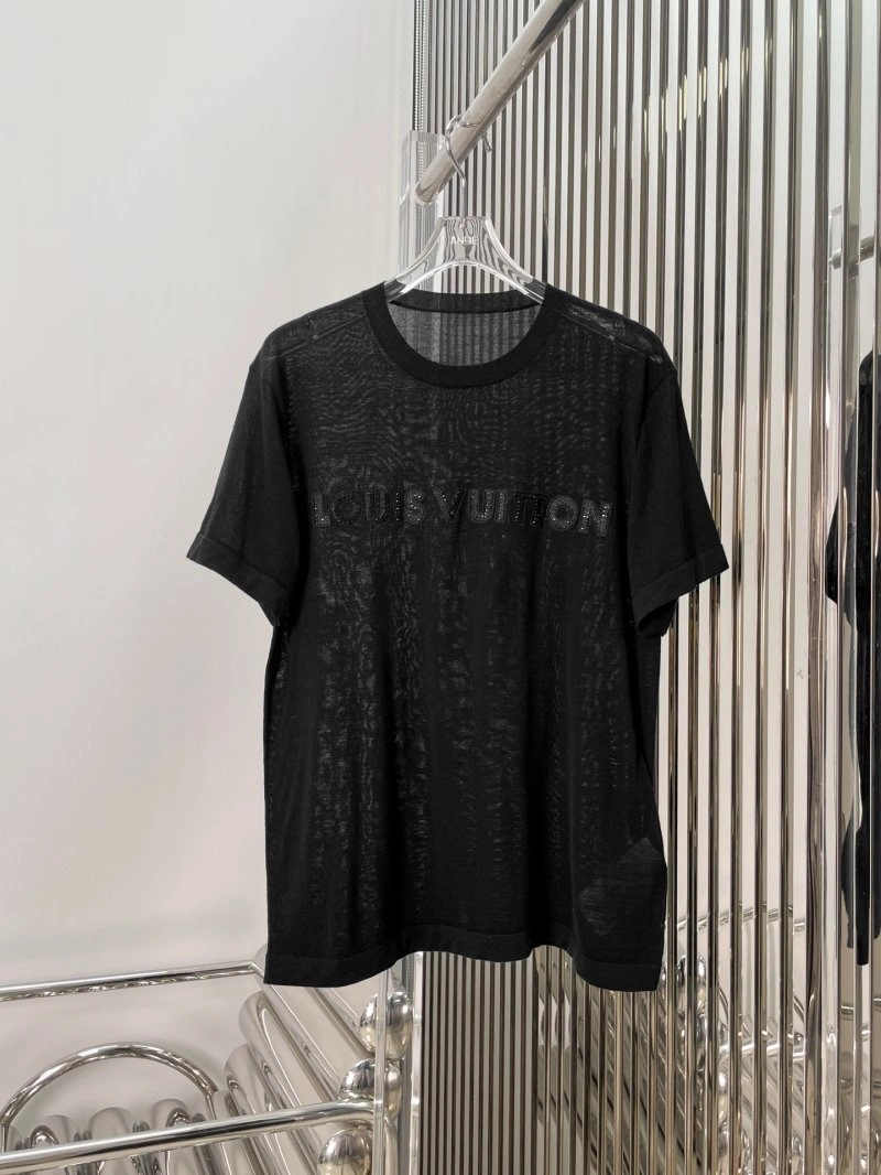 Unclassified Brand T-Shirts