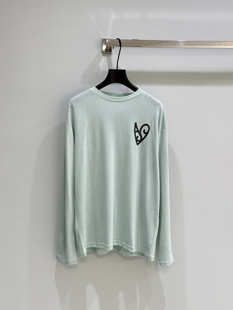Unclassified Brand T-Shirts