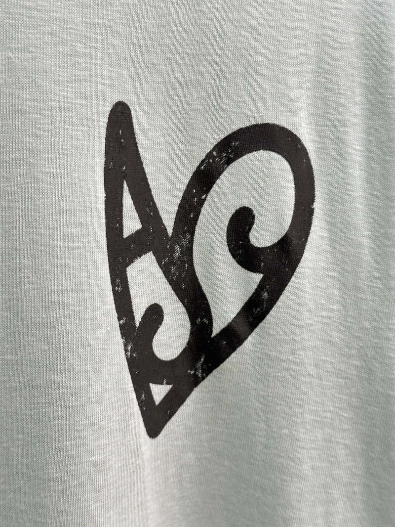 Legit Unclassified Brand T-Shirts