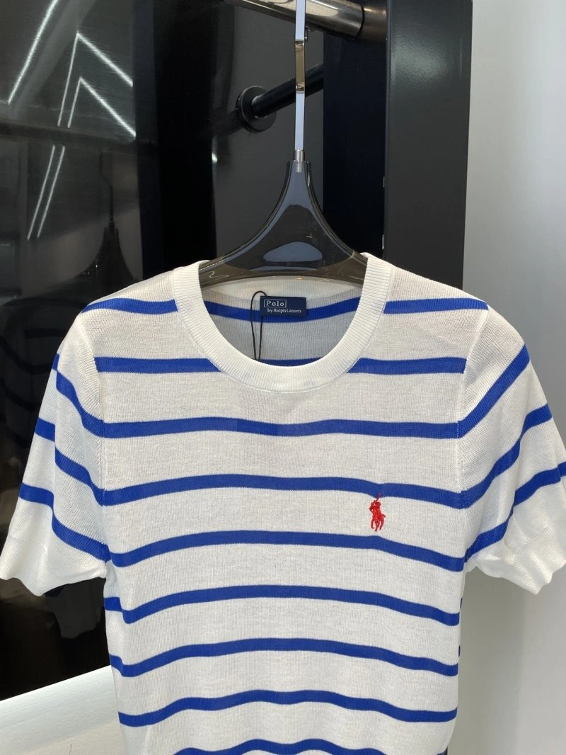 Accurate model Unclassified Brand T-Shirts