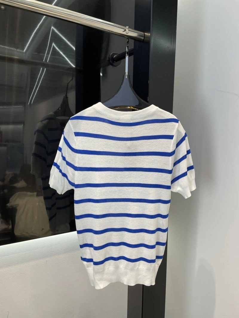 Accurate model Unclassified Brand T-Shirts