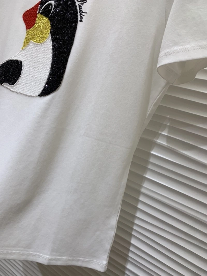 Inexpensive Unclassified Brand T-Shirts