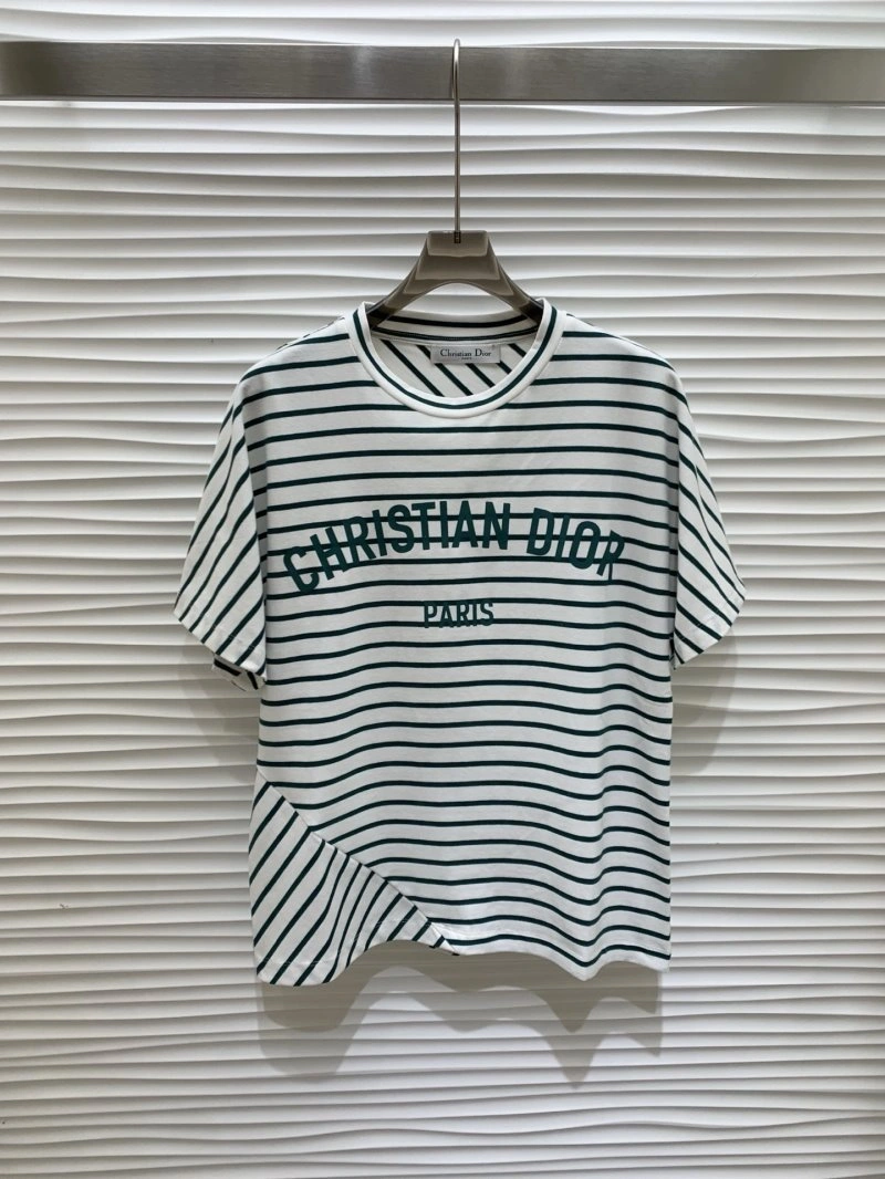 Real Unclassified Brand T-Shirts