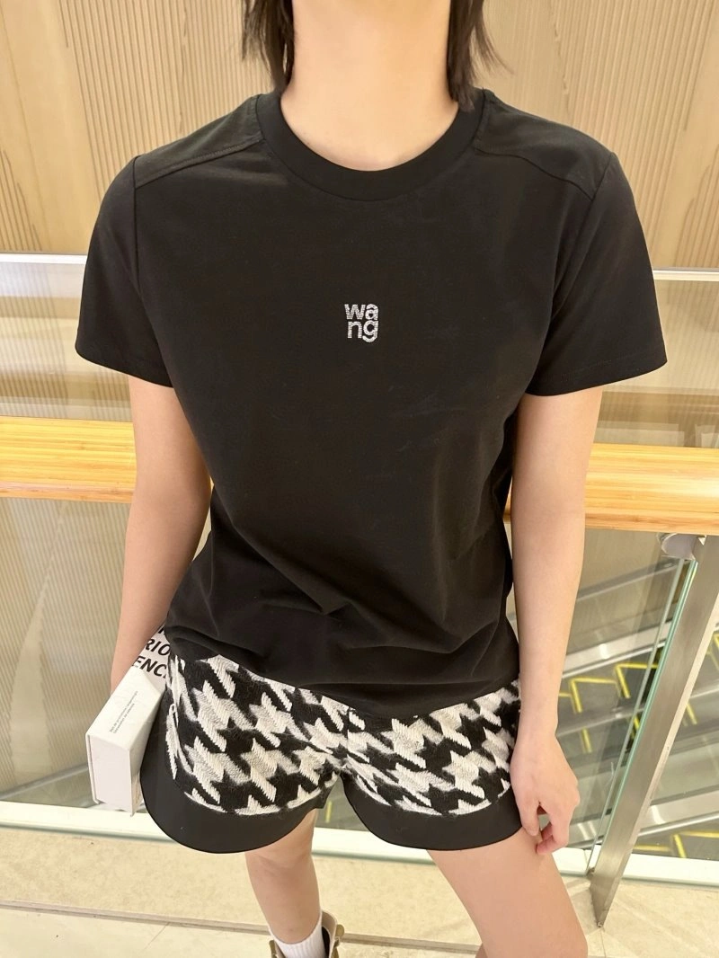Unclassified Brand T-Shirts