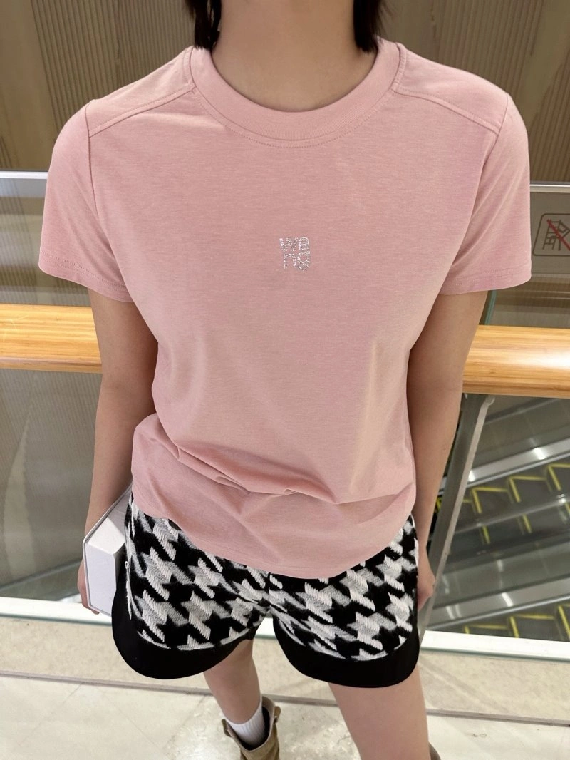 Unclassified Brand T-Shirts