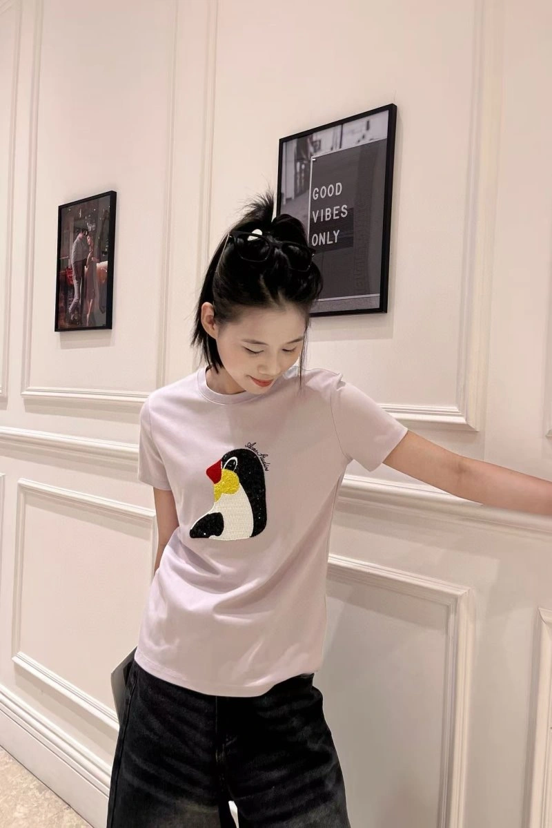 Unclassified Brand T-Shirts