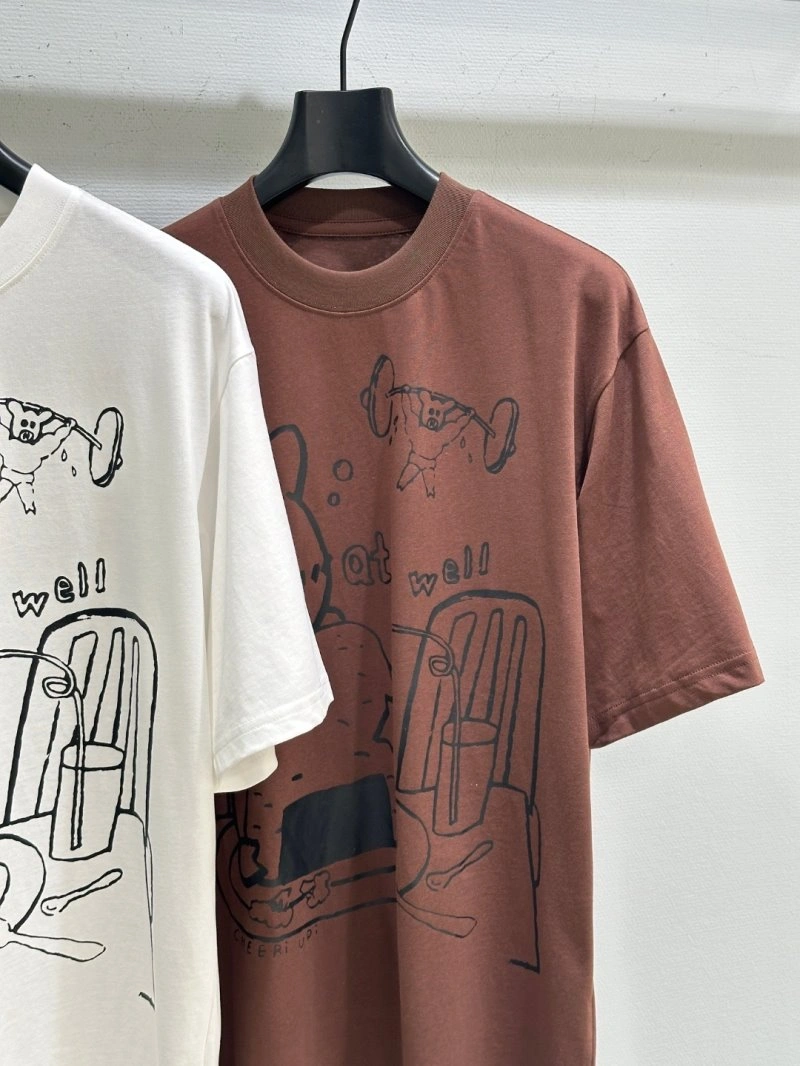Unclassified Brand T-Shirts