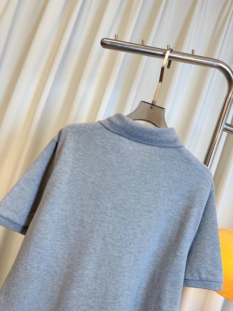Accurate model Unclassified Brand T-Shirts