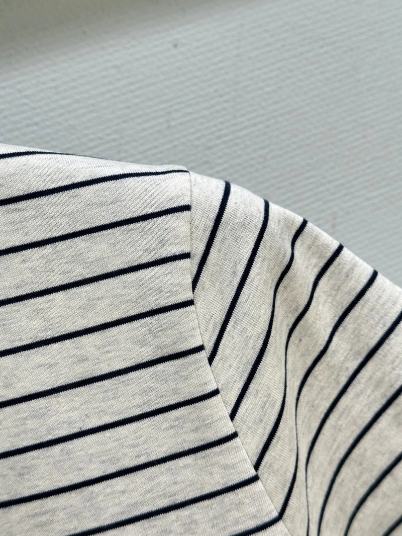 Budget-friendly Unclassified Brand T-Shirts