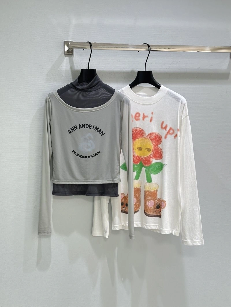Unclassified Brand T-Shirts