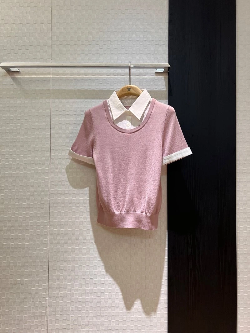 Unclassified Brand T-Shirts