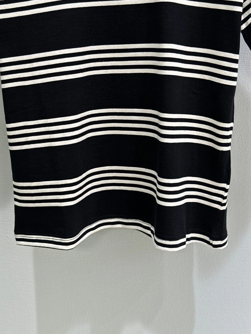 Economical Unclassified Brand T-Shirts