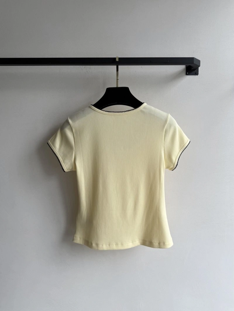 Accurate model Unclassified Brand T-Shirts