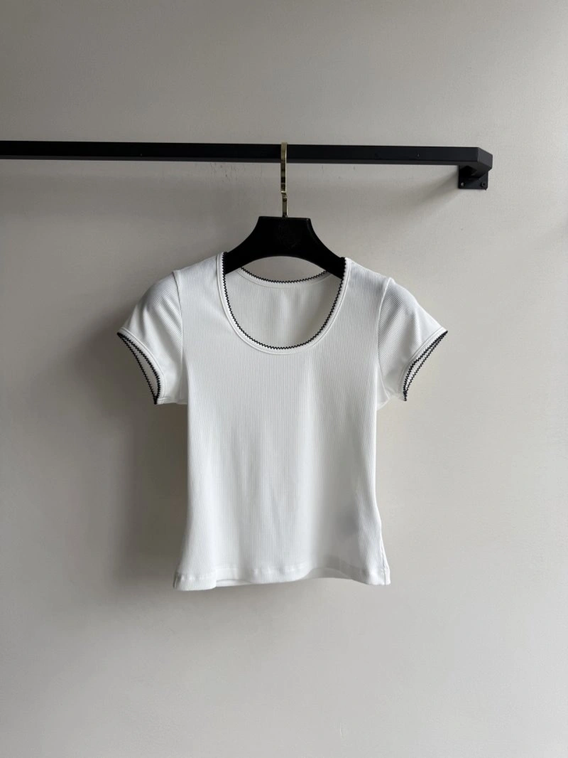 Unclassified Brand T-Shirts