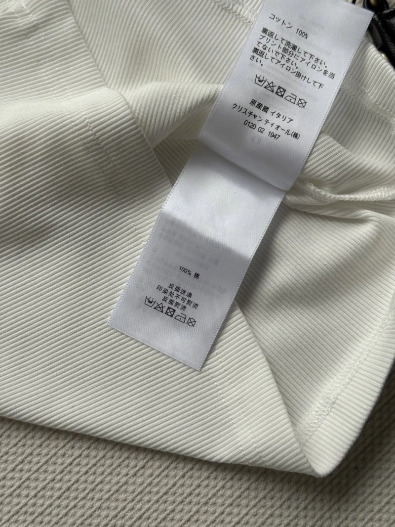 Genuine Unclassified Brand T-Shirts