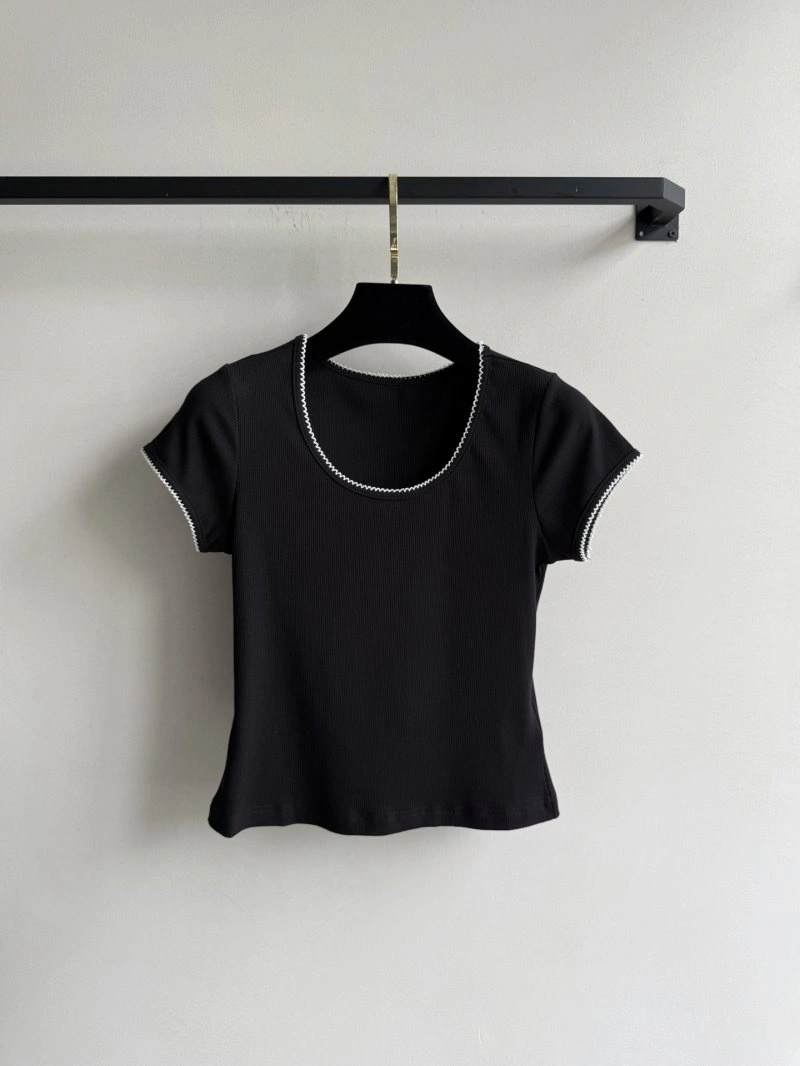 Unclassified Brand T-Shirts