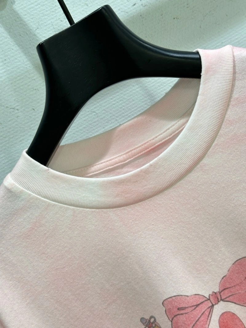 Inexpensive Unclassified Brand T-Shirts