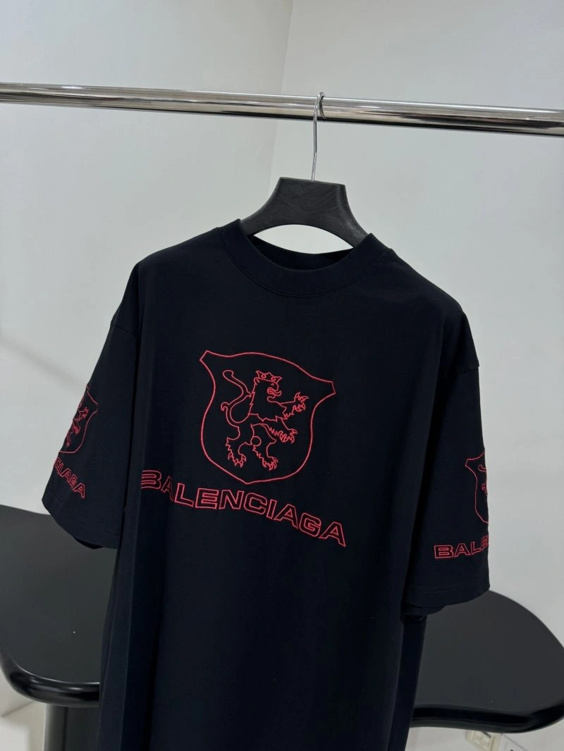 Low-cost Unclassified Brand T-Shirts