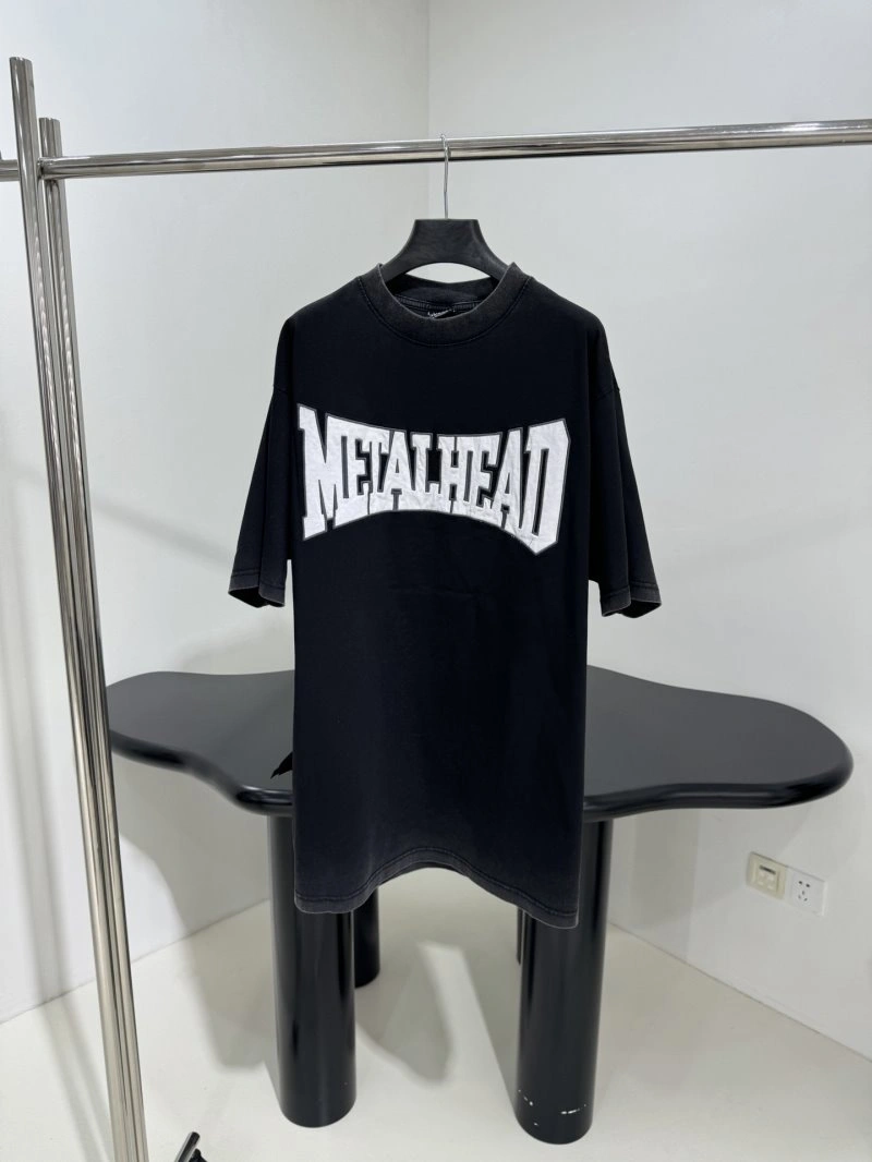 Indistinguishable Unclassified Brand T-Shirts